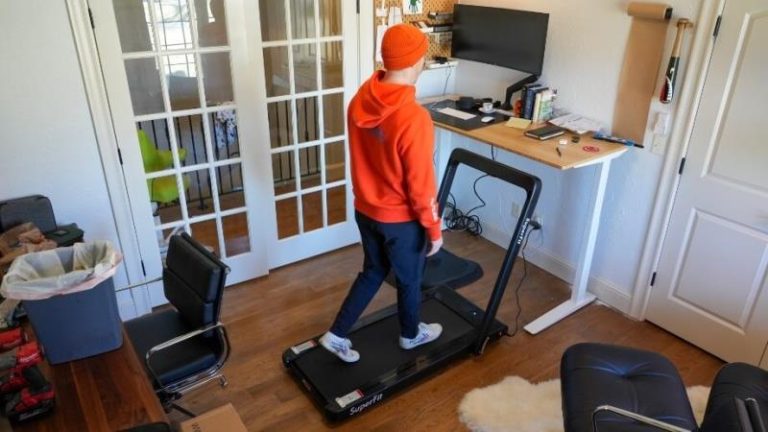 How to choose the best Standing Desk Treadmill for your workspace